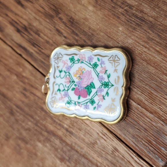 Franklin Mint | Jewelry | Franklin Mint Victorian Double Sided ...